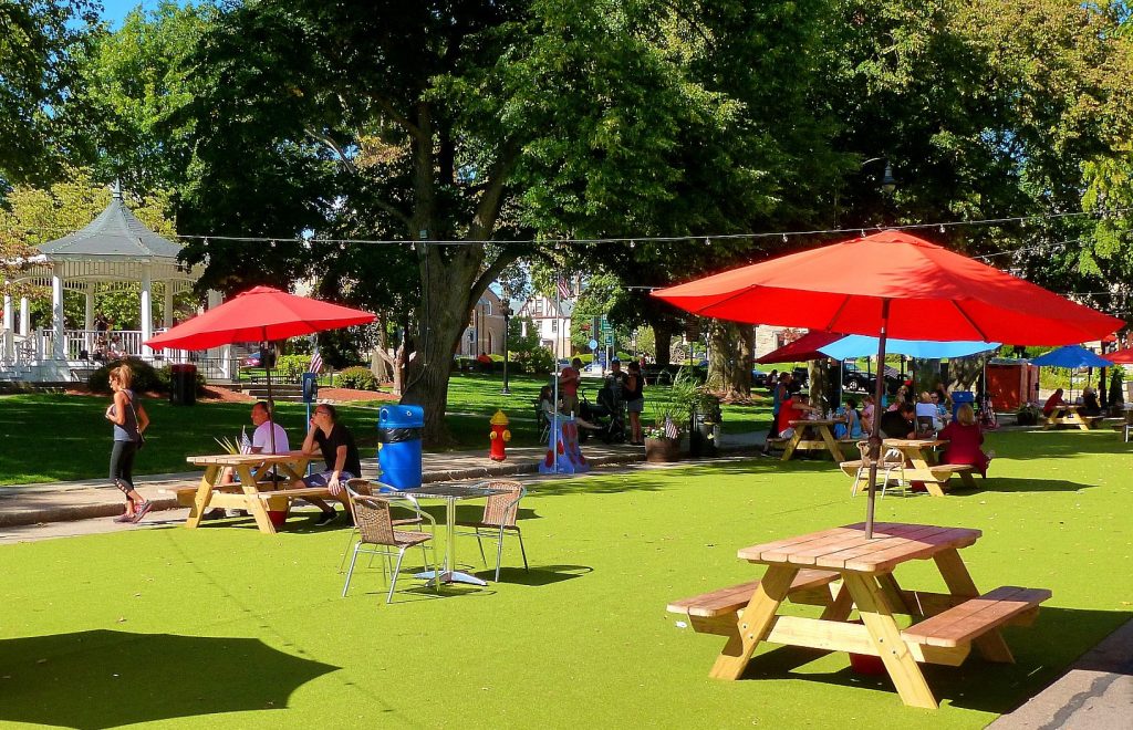 A Wonderful Summer Outdoor Dining Scene in Norwood, Mass. - Eric's New ...
